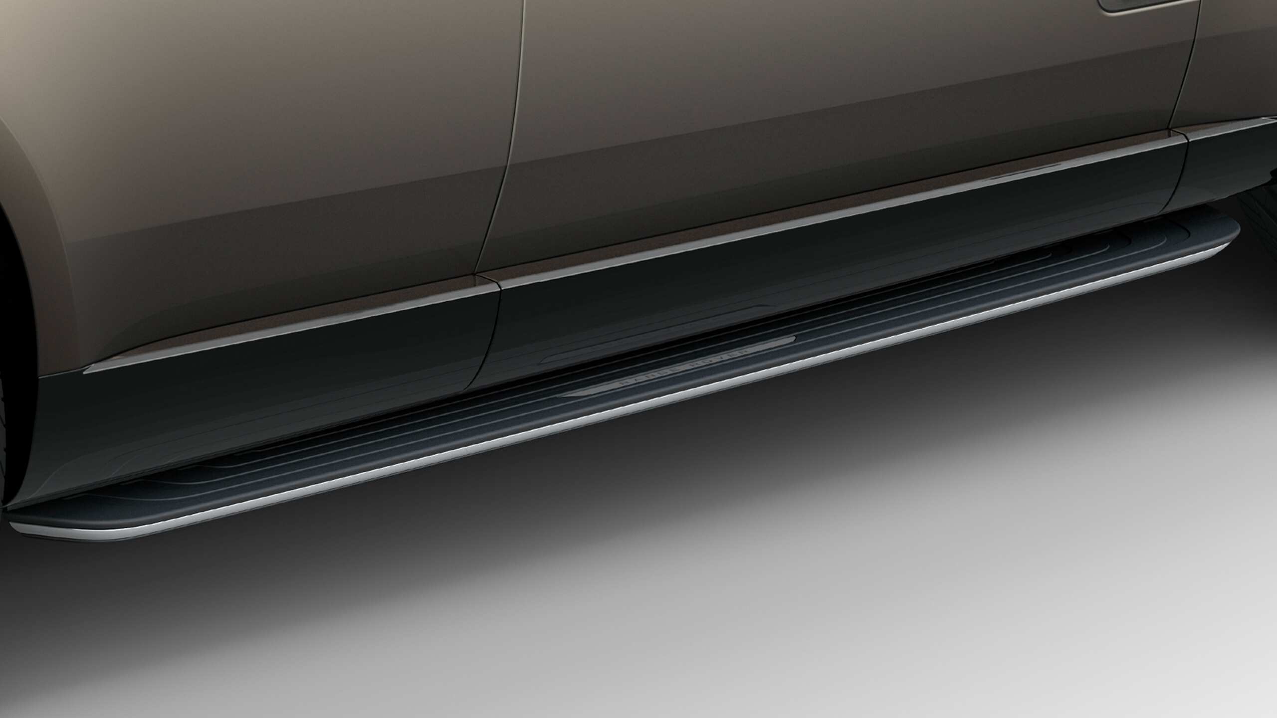 Range Rover, Discovery & Defender Side Steps | Land Rover UK