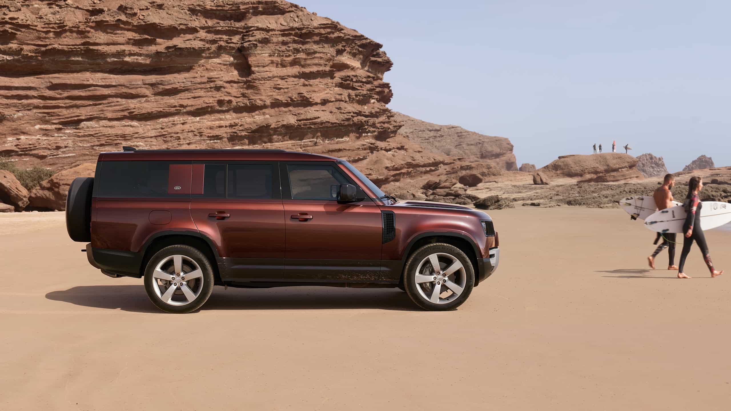 Premium 4x4 Vehicles & Luxury SUVs - Land Rover UK