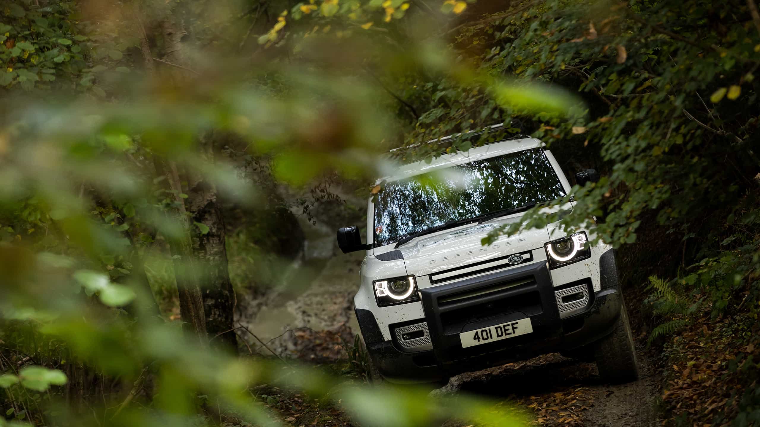 Off Road and 4x4 Driving Experience - Land Rover UK