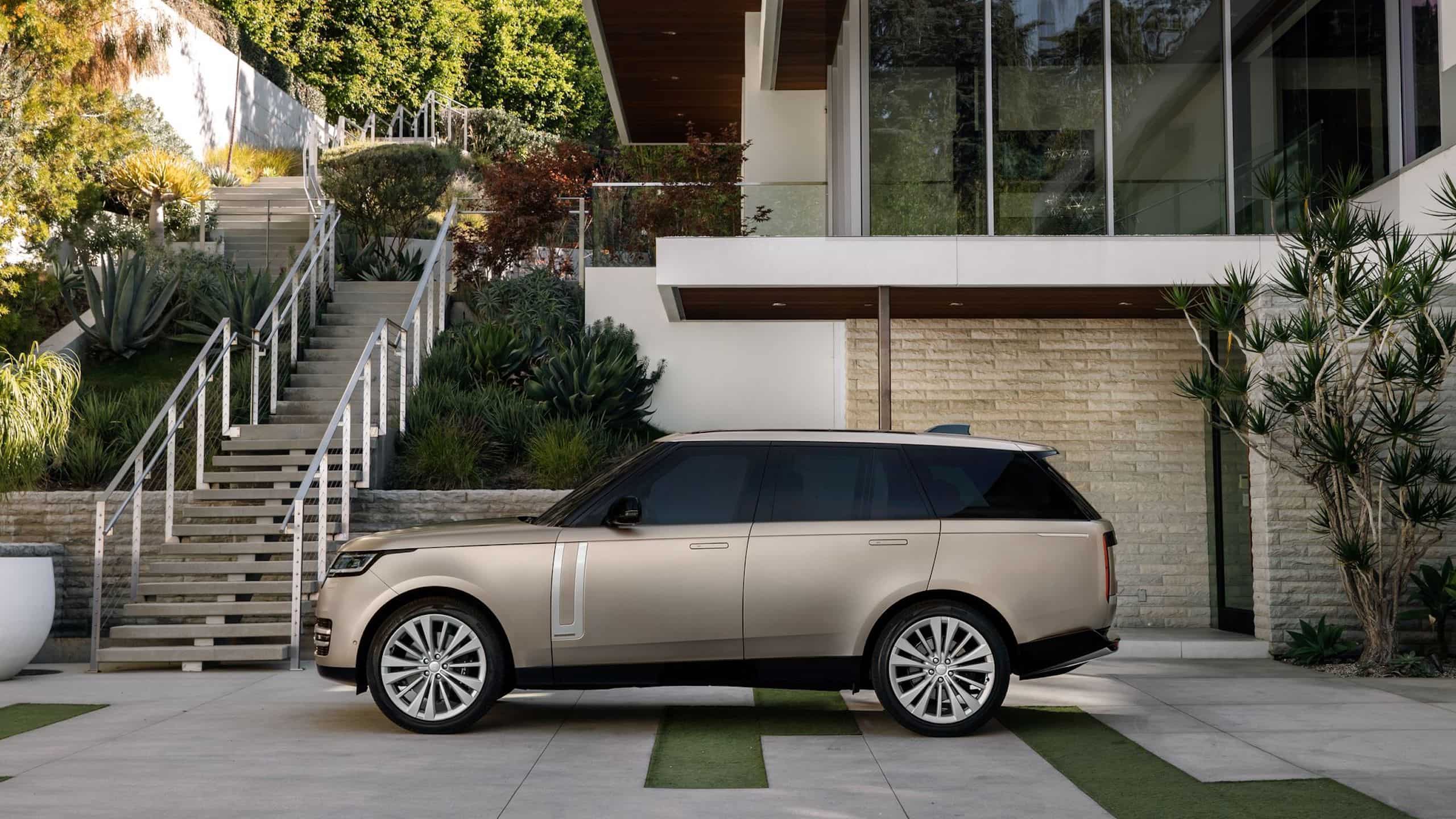 Land Rover Security & Protection | Ownership | Land Rover UK