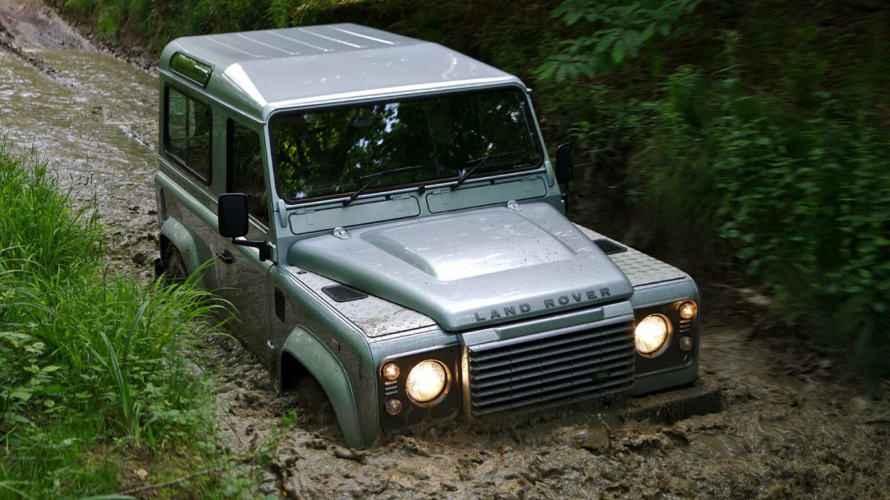History Of The Defender - Series One To Present Day | One Life | Land ...