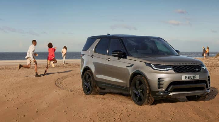 Premium 4x4 Vehicles & Luxury SUVs - Land Rover UK