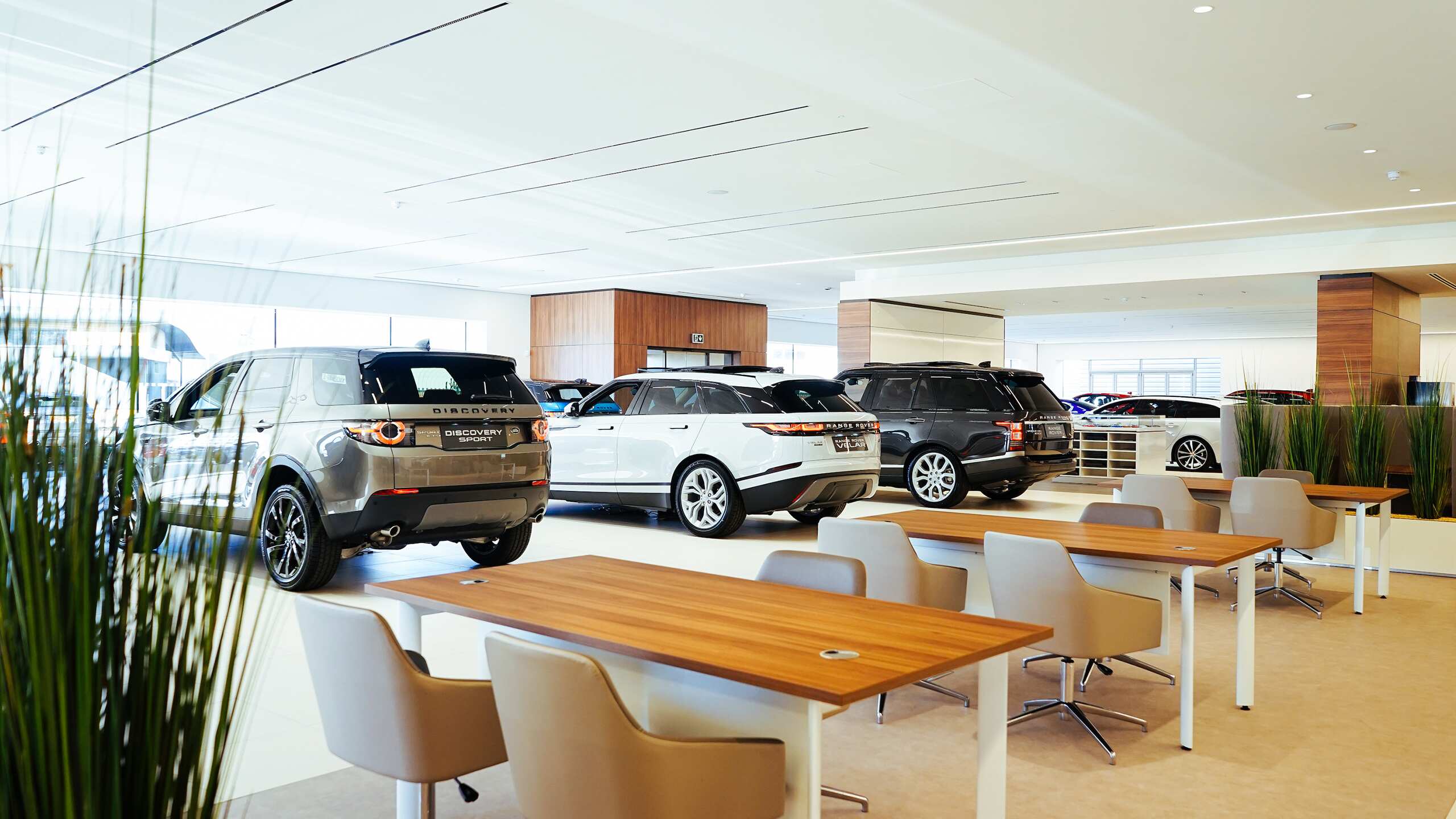 Build and Order your new Land Rover Online