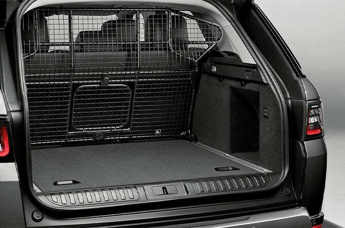Pet Accessories - Ownership - Land Rover UK
