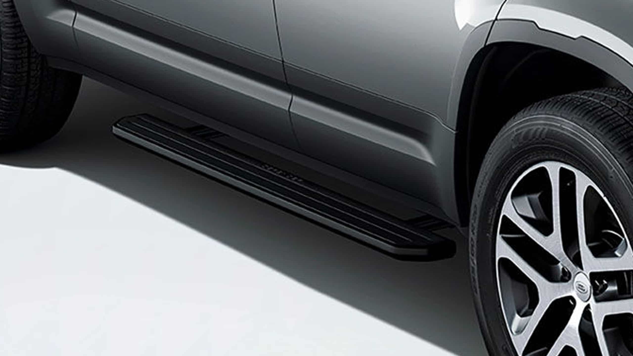 Side Steps - Land Rover UK